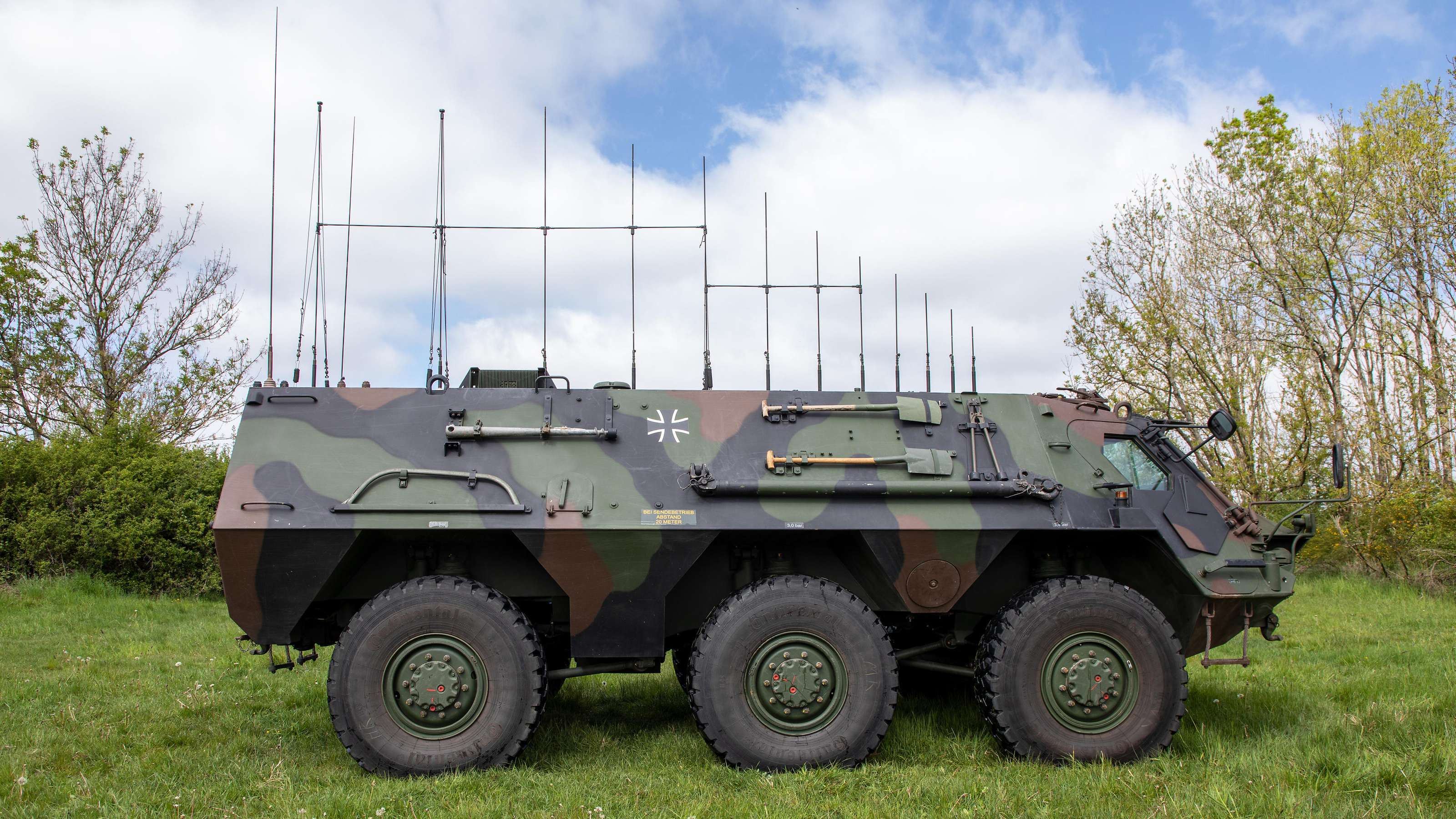 Ausrüstung und Technik: Der Störpanzer Hummel