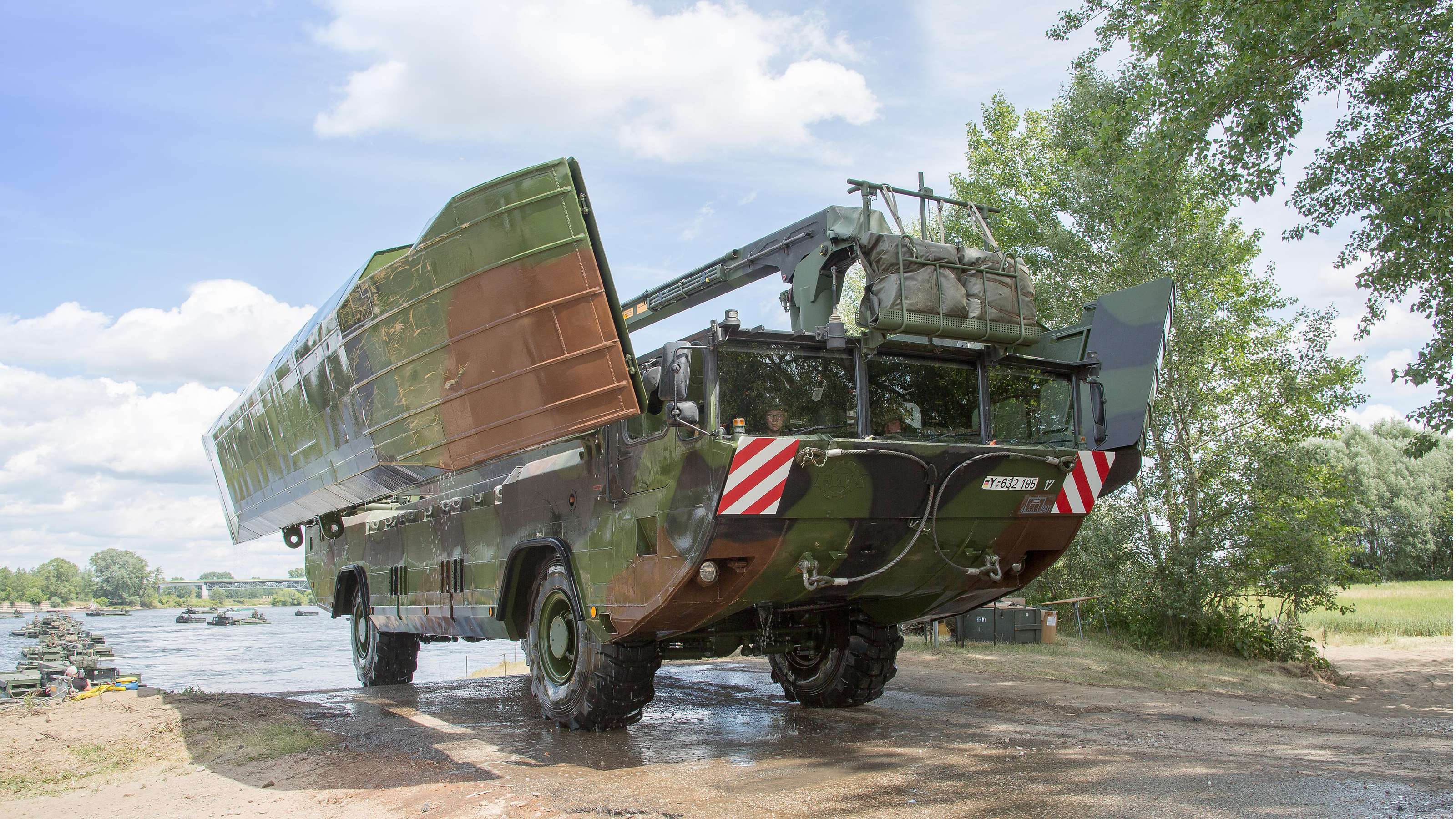 Schwimmschnellbrücke Amphibie M3