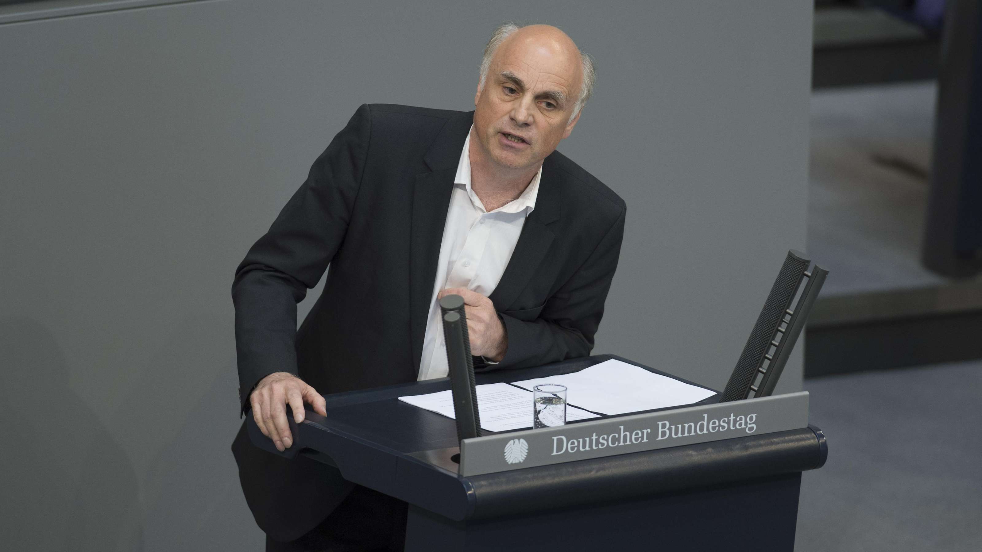 Paul Schäfer: „Ich habe sämtliche Afghanistan-Mandate abgelehnt"