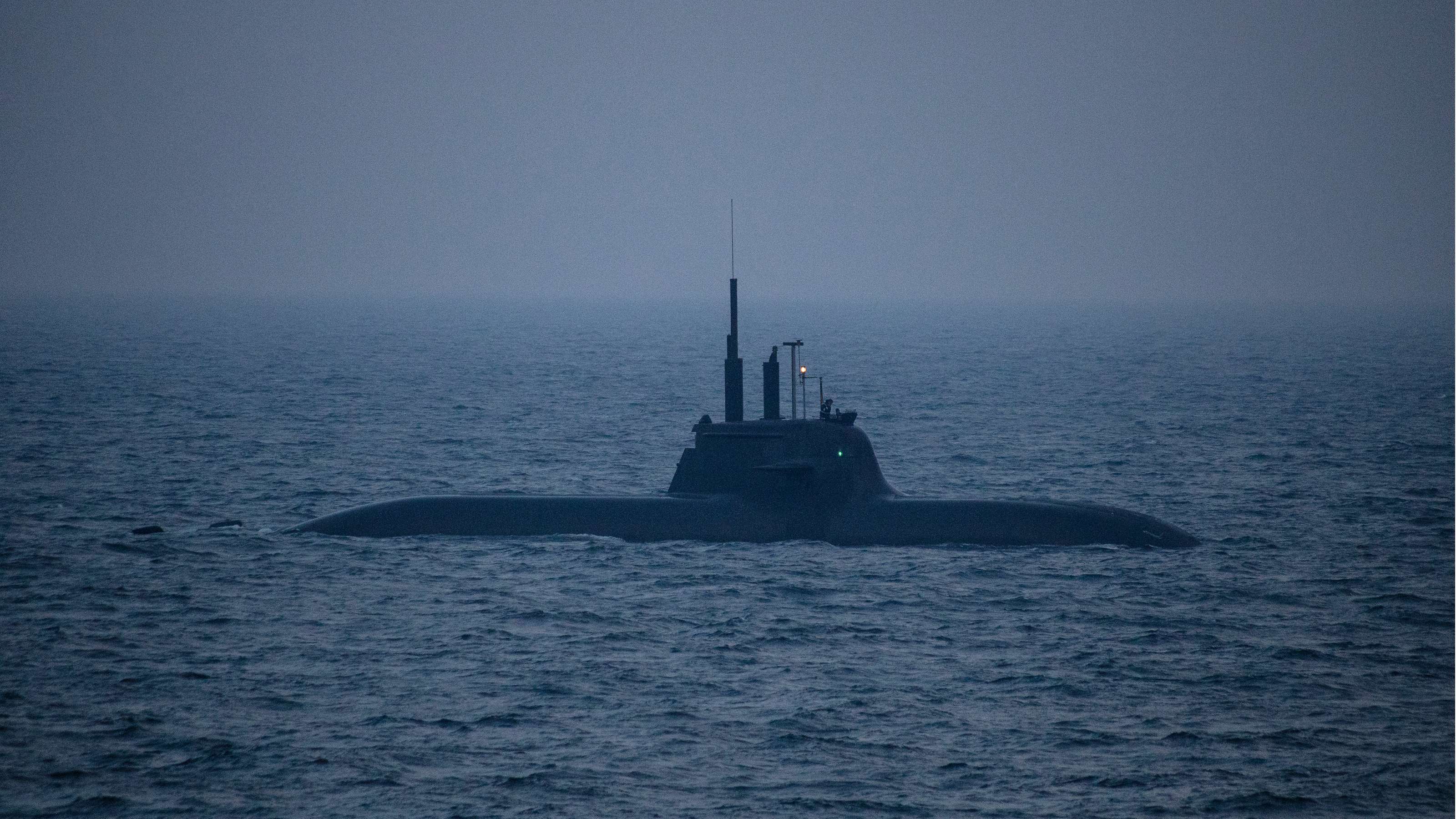 „U 33“ geht ins Trockendock