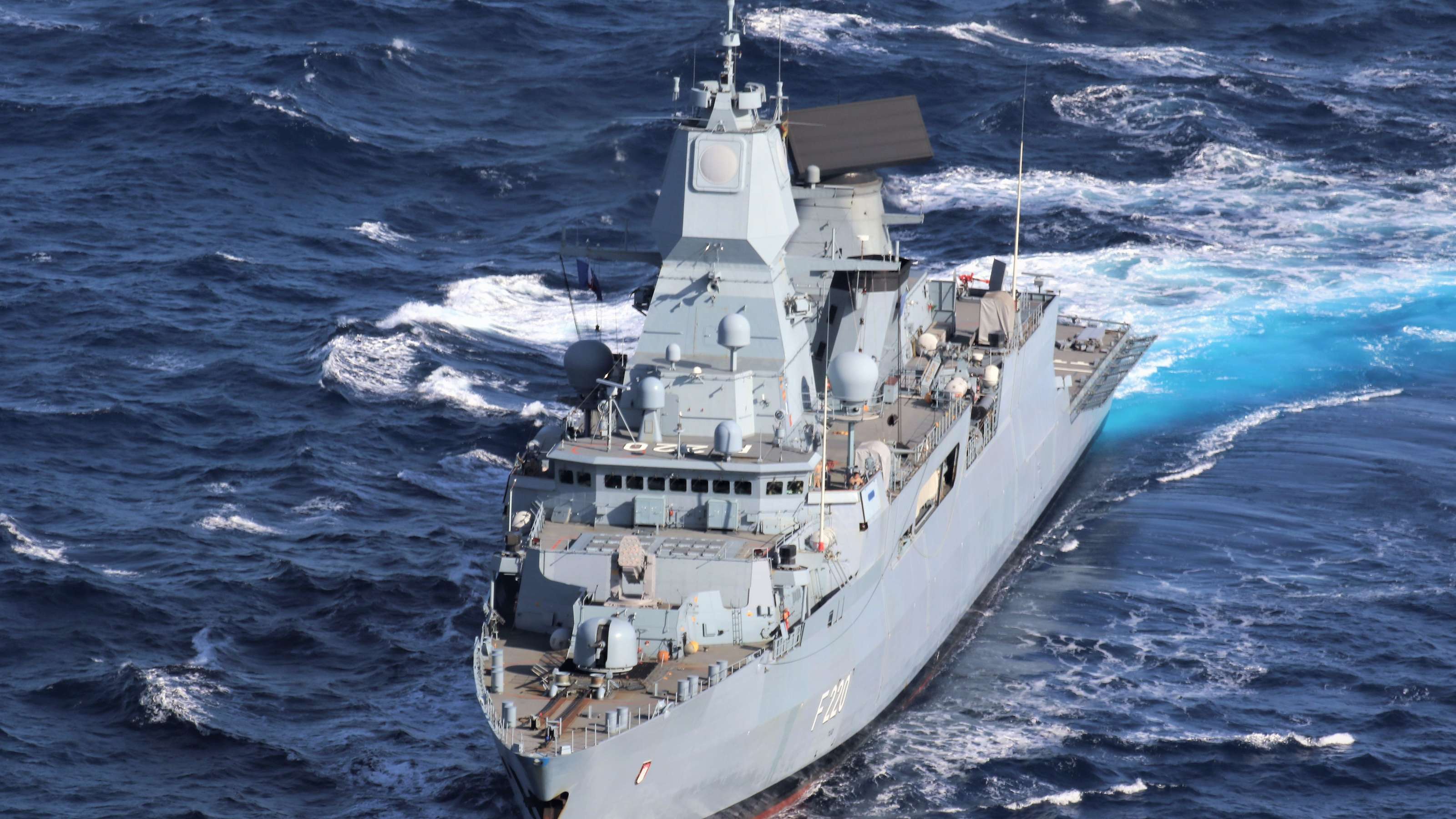 Deutsche Fregatte trainiert für NATO-Raketenabwehr