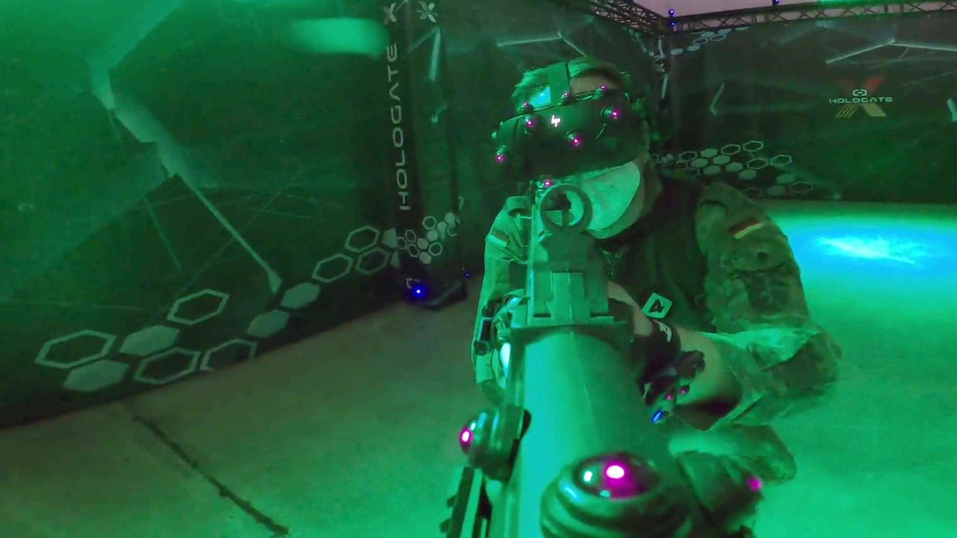 Mit Virtual Reality ins digitale Gefecht