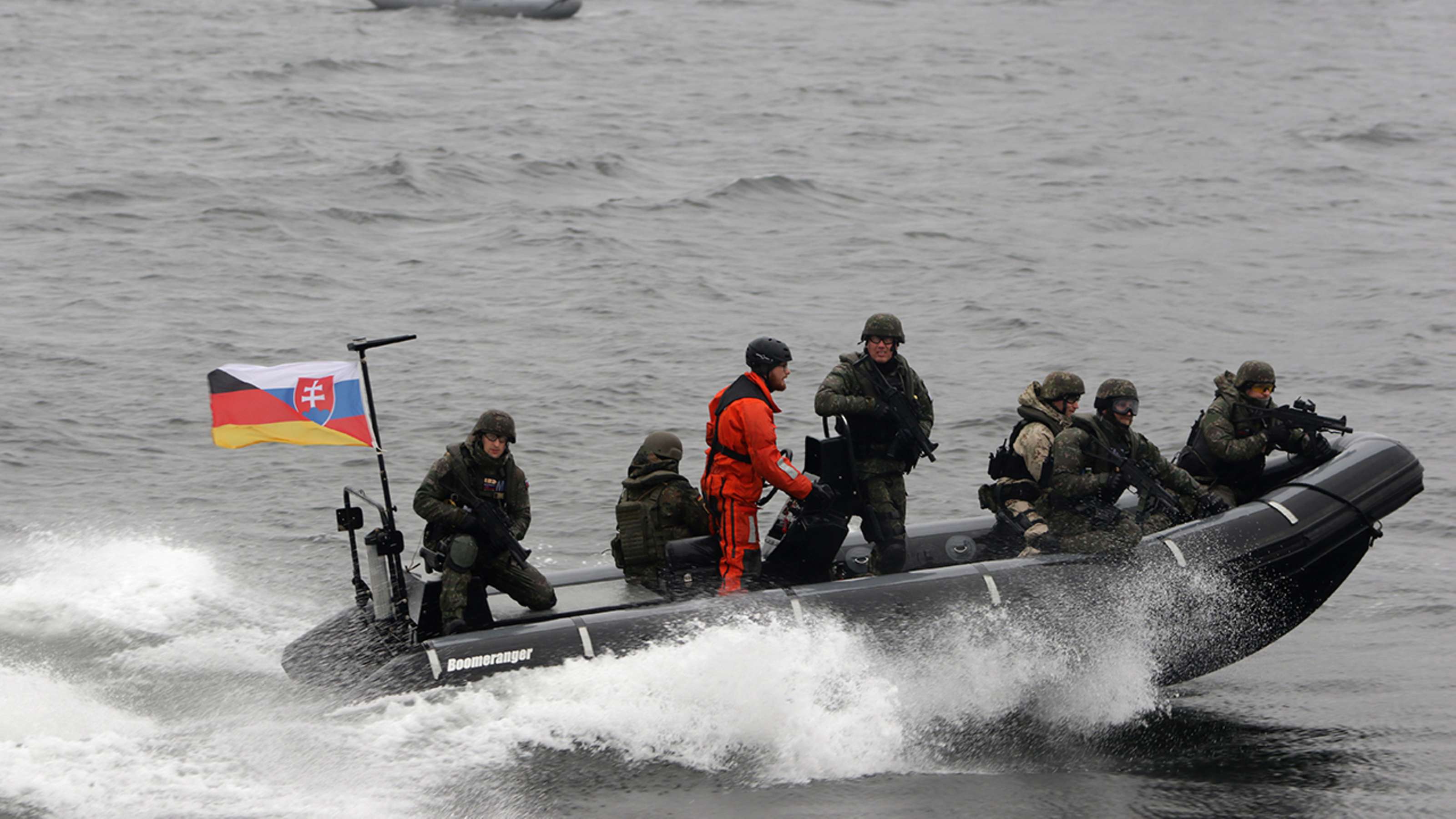 Seebataillon trainiert mit slowakischen Militärpolizisten