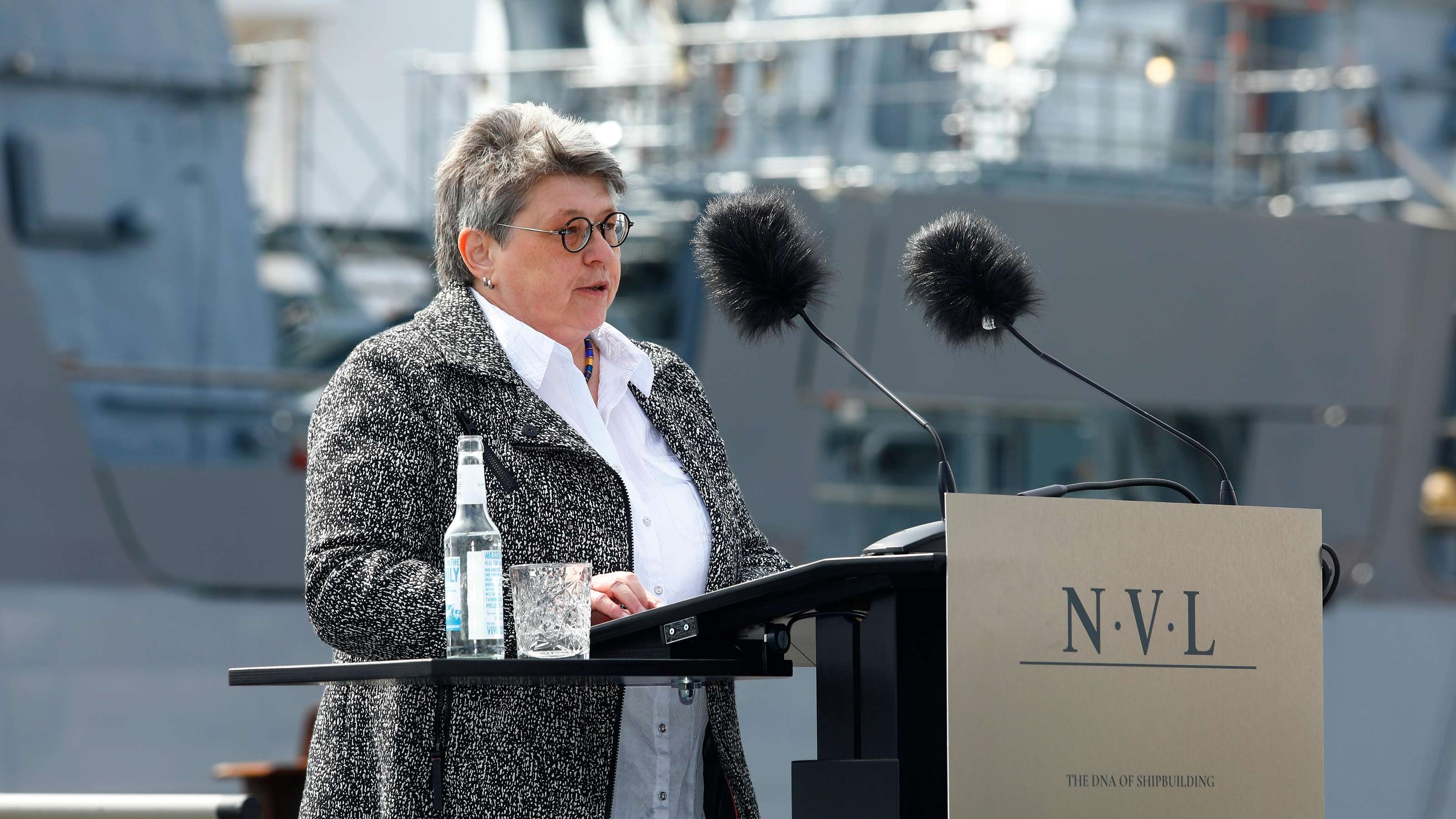 Taufe der Korvette "Emden"