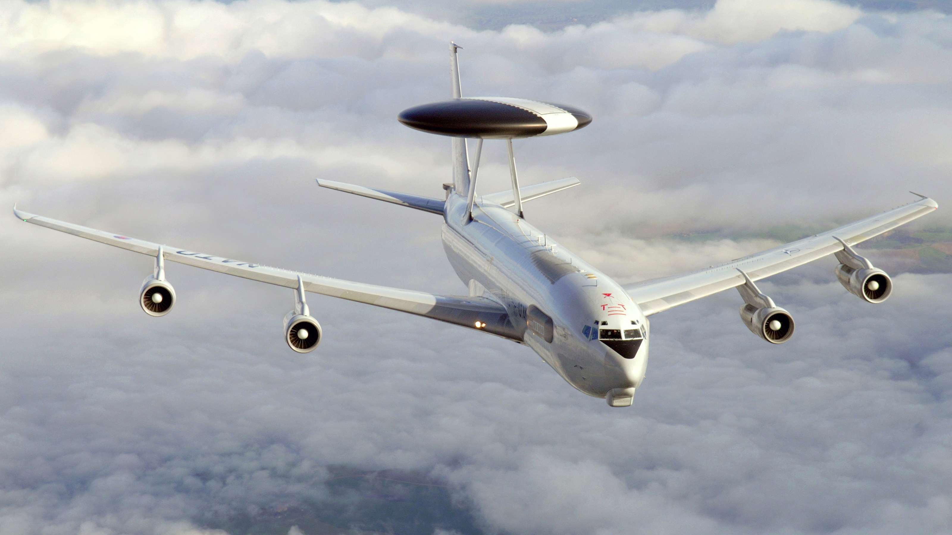 AWACS-Flugzeuge sichern NATO-Gipfel
