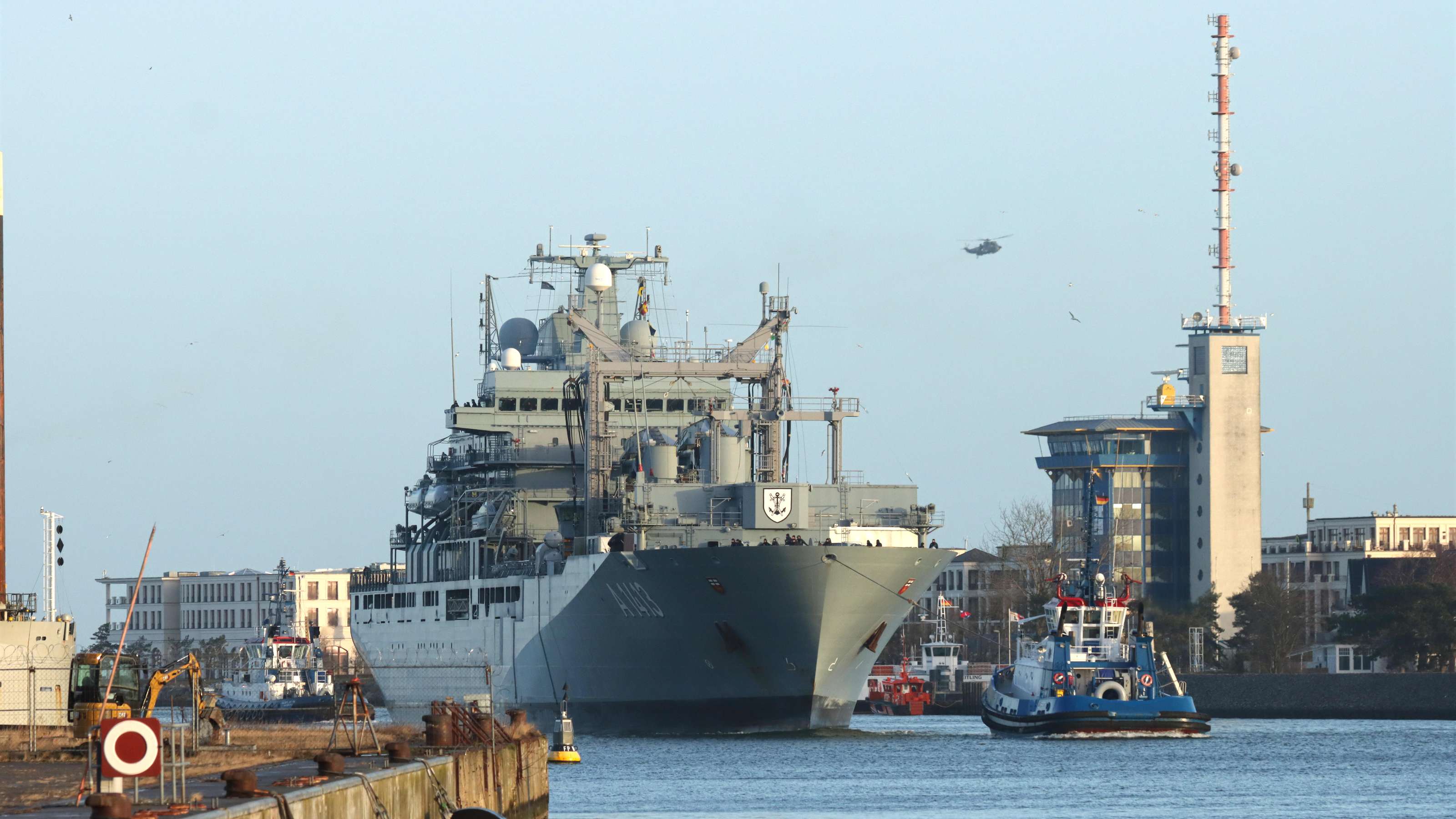Biggest Navy vessel in the Warnowwerft shipyard