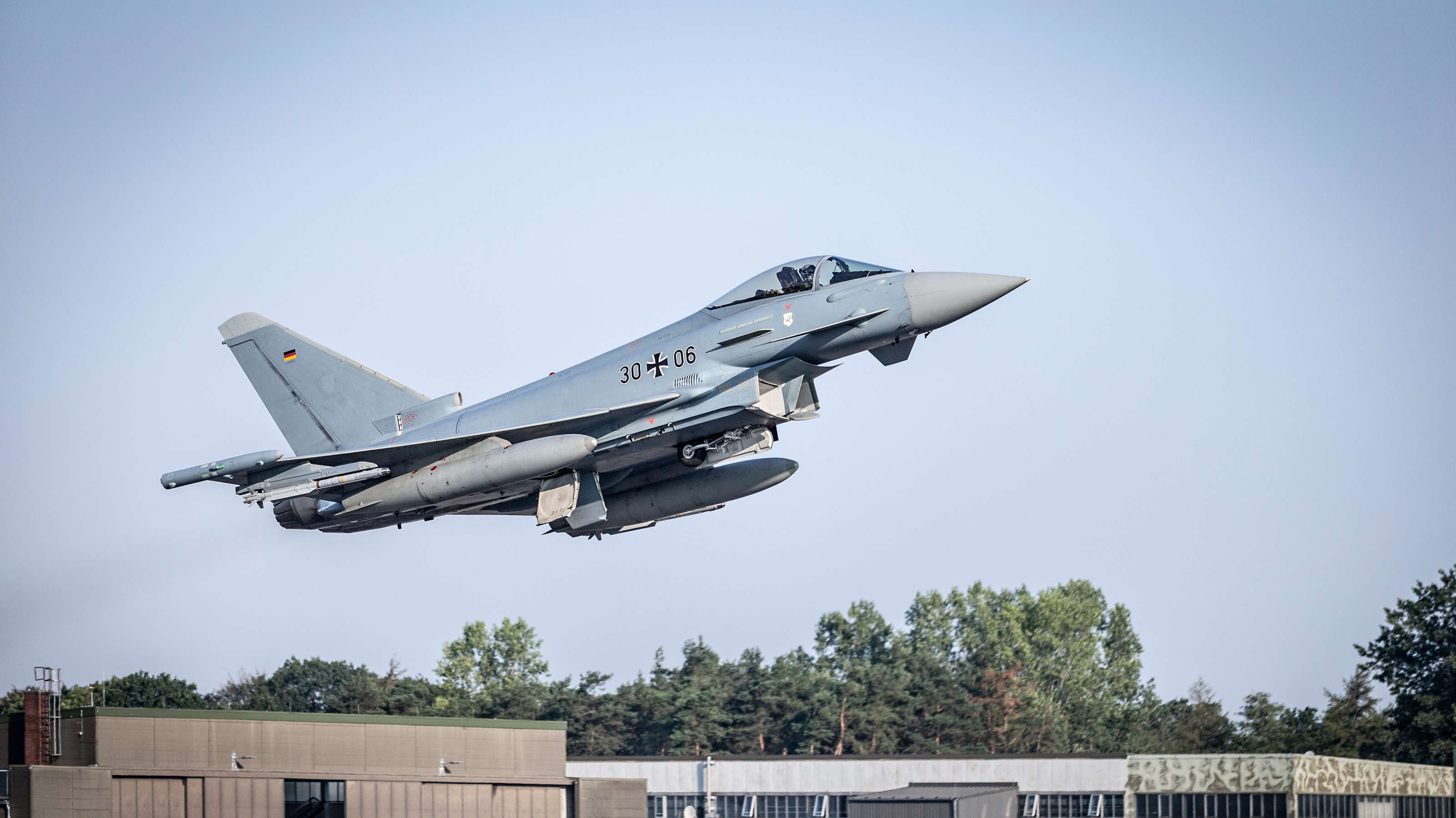 Infrastruktur für den Eurofighter kommt voran