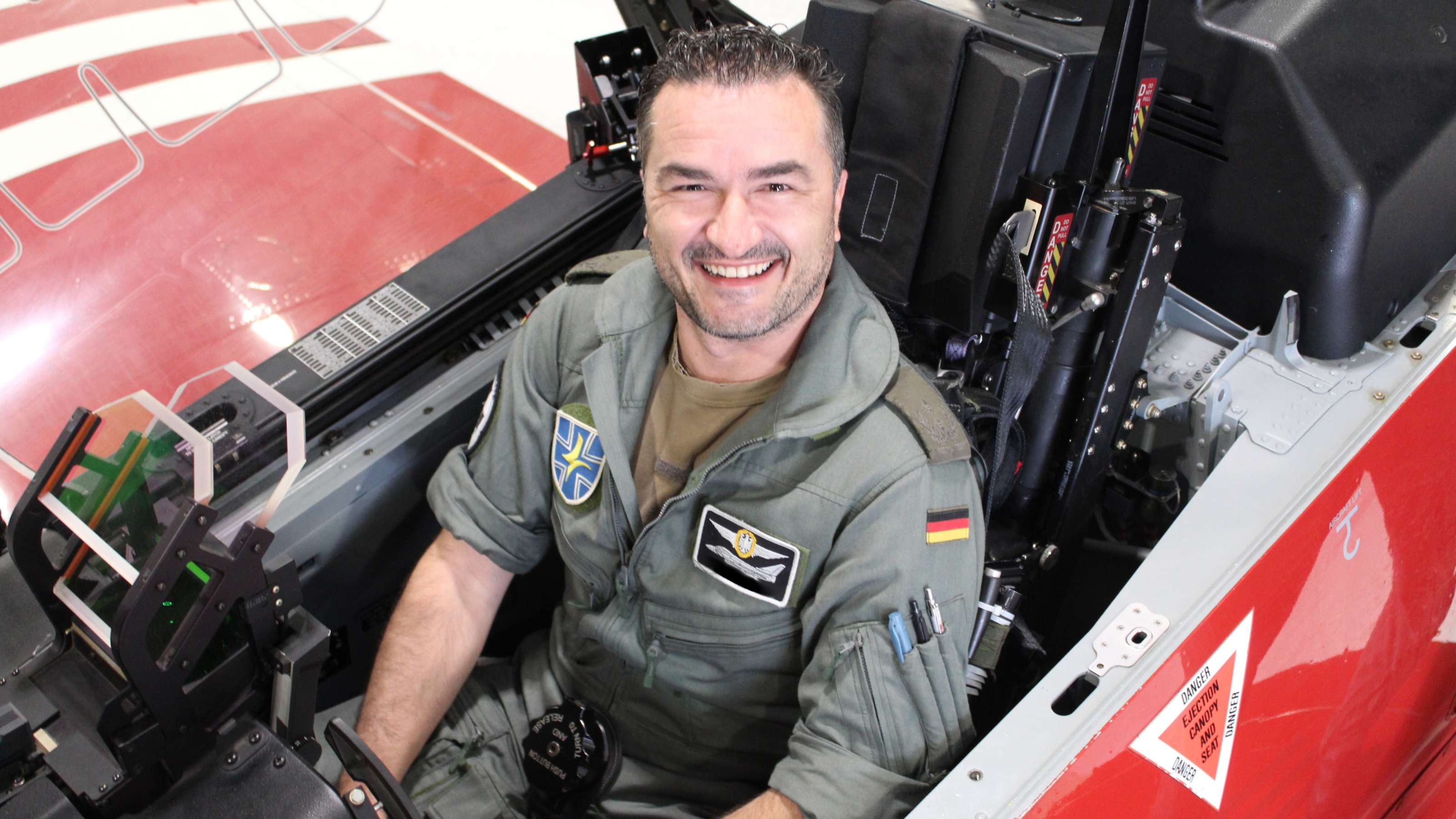 In Down Under werden aus Waffensystemoffizieren Piloten